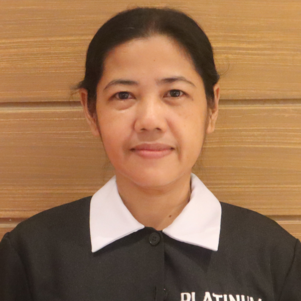 بلاتنيوم - تفاصيل العاملة